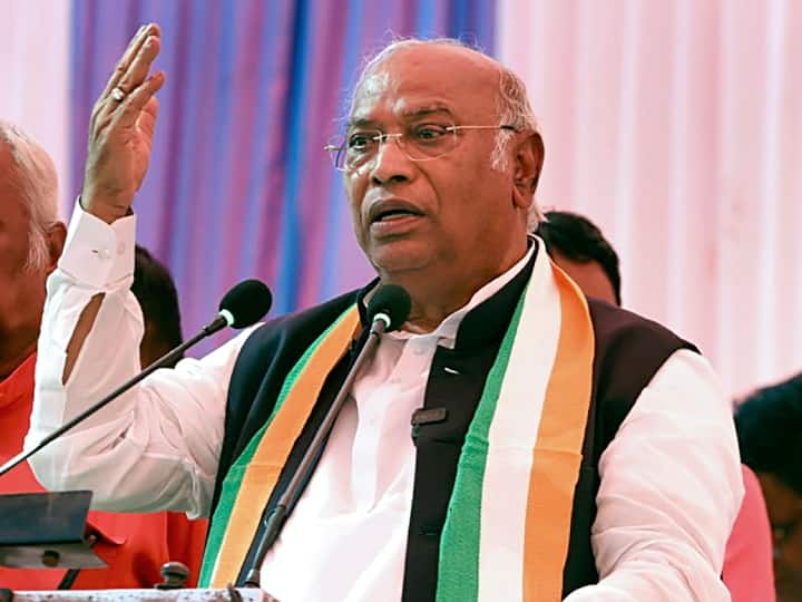 Congress President Mallikarjun Kharge Slams Modi Government On Cag