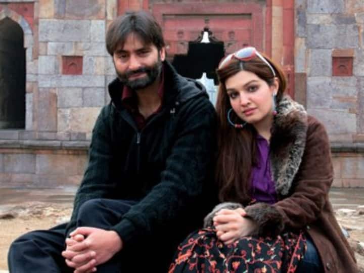 Pakistan interim PM Anwar ul haq kakar yasin malik wife Mashaal Malik ...