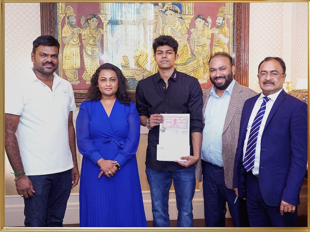 Thalapathy Vijay Son Jason Sanjay Debuting As Director Lyca Productions ...