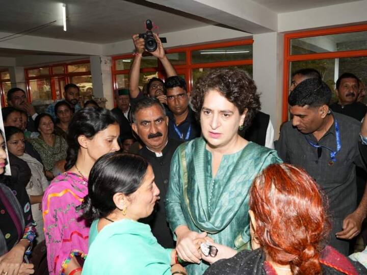 Congress Leader Priyanka Gandhi Vadra Writes To Pm Modi Demanding To