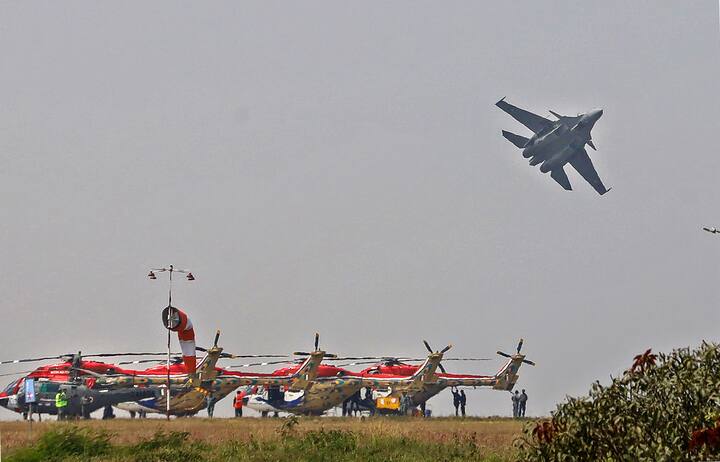 Sukhoi 30 MKI Govt approves procurement of 12 HAL manufactured fighter ...