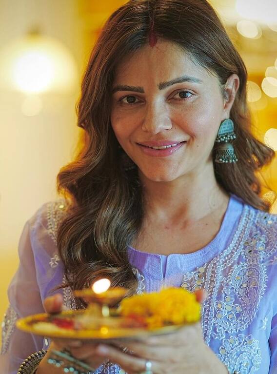 Ganesh Chaturthi 2023 Pregnant Rubina Dilaik With Husband Abhinav