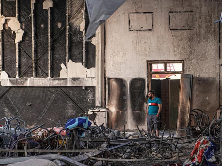 Aftermath Of Iraq Wedding Hall Fire In Mosul Hamdaniya Iraq Nineveh ...