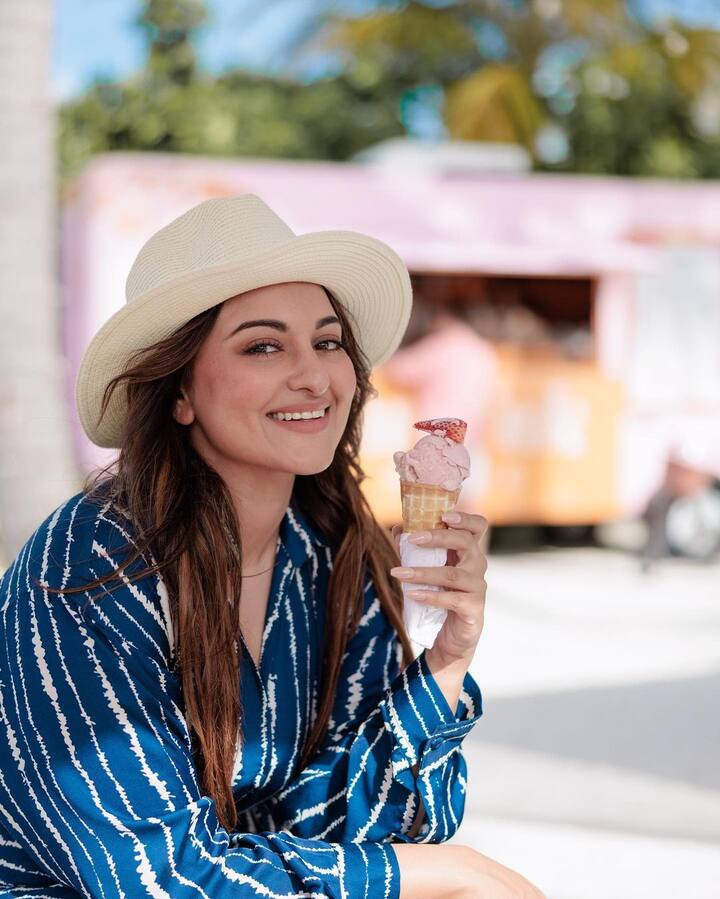 Sunkissed And Stylish: Sonakshi Sinha's Stunning Beach Fashion