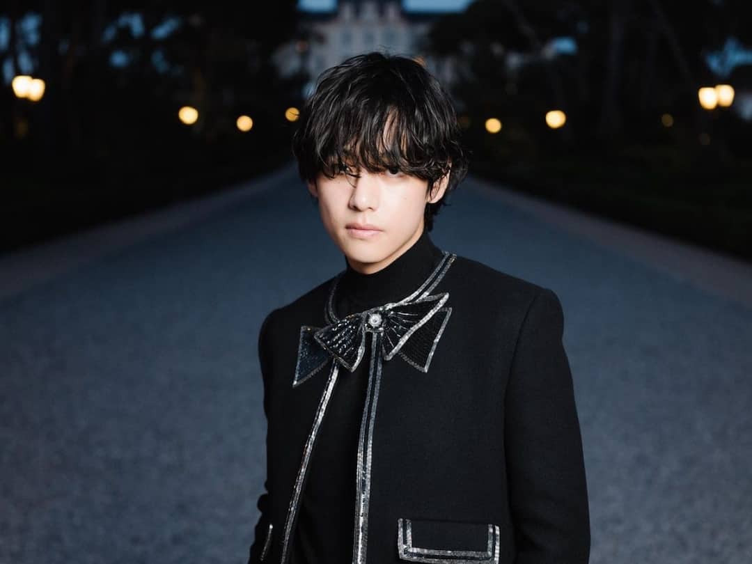 BTS Singer V Dons Durag During Live Stream Sparks Debate On Cultural ...