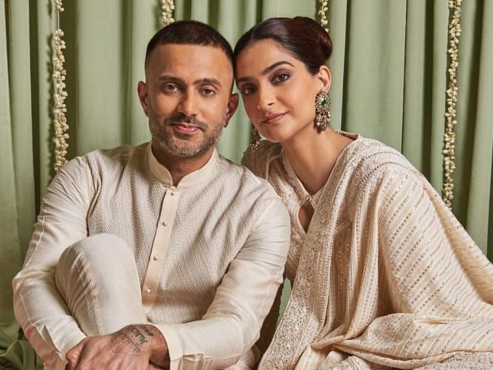 Sonam Kapoor Husband Anand Ahuja Sent legal notice to Youtuber Raginy roasting her dumb ...