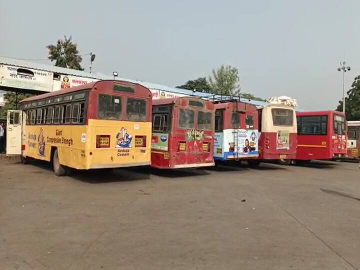 ST bus service from Solapur to Marathwada stopped Maratha Reservation | Maratha Reservation ...