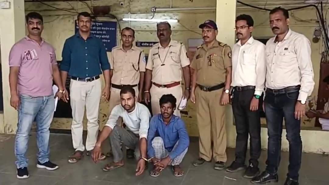 thane dombivli crime thief stabs woman passenger with scissors steals ...