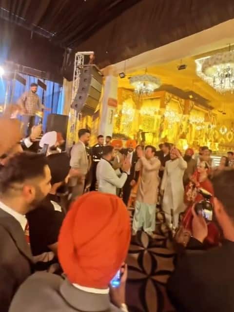 Laddi Chahal who is bound by marriage beautiful pictures came out with ...