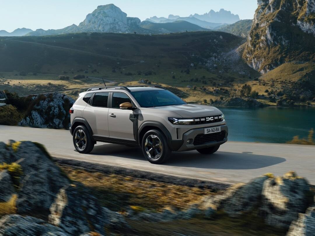 New Renault Duster 2024 First Look Review Coming To India Pictures ...