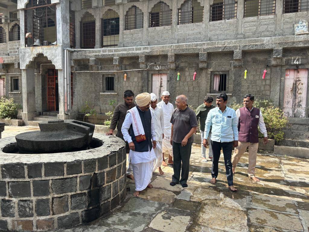 prakash ambedkar visit to beed Samadhi of Saint Vaman Bhau had ...