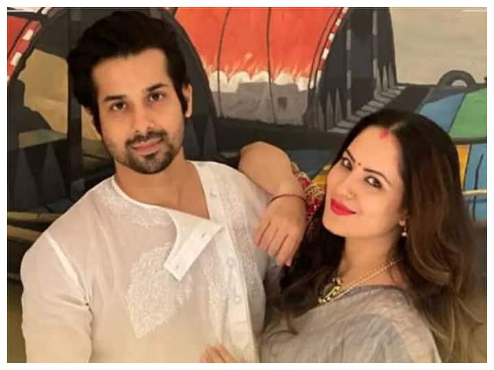 Puja Banerjee Husband Kunal Verma Latest Photoshoot Inspired By Ranveer ...