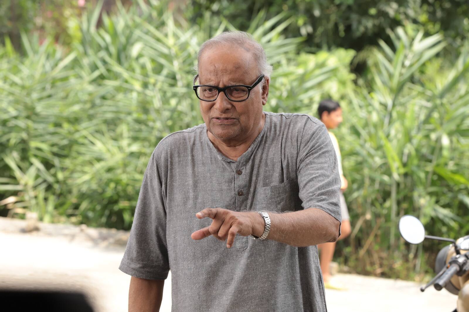 Actor Paran Banerjee shares shooting experience memories film Pradhan ...