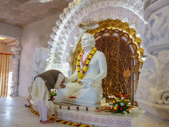 PM Narendra Modi Inauguration Swarved Mahamandir Dham in Varansi See ...