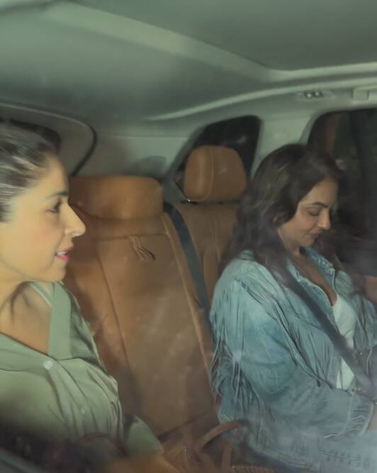 Dunki Screening Shah rukh Khan Suhana Khan Aryan Khan Aditya Roy Kapoor Ananya Panday View Pics ...