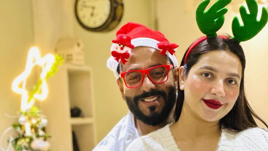 Raj Chakraborty and Subhasree Ganguly Celebrated Christmas with Yuvaan ...
