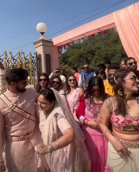 Rati Agnihotri son Tanuj Virwani gets married to girlfriend Tanya Jacob ...