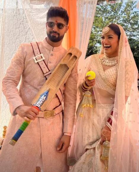 Rati Agnihotri's Son And Actor Tanuj Virwani Gets Married To Tanya ...