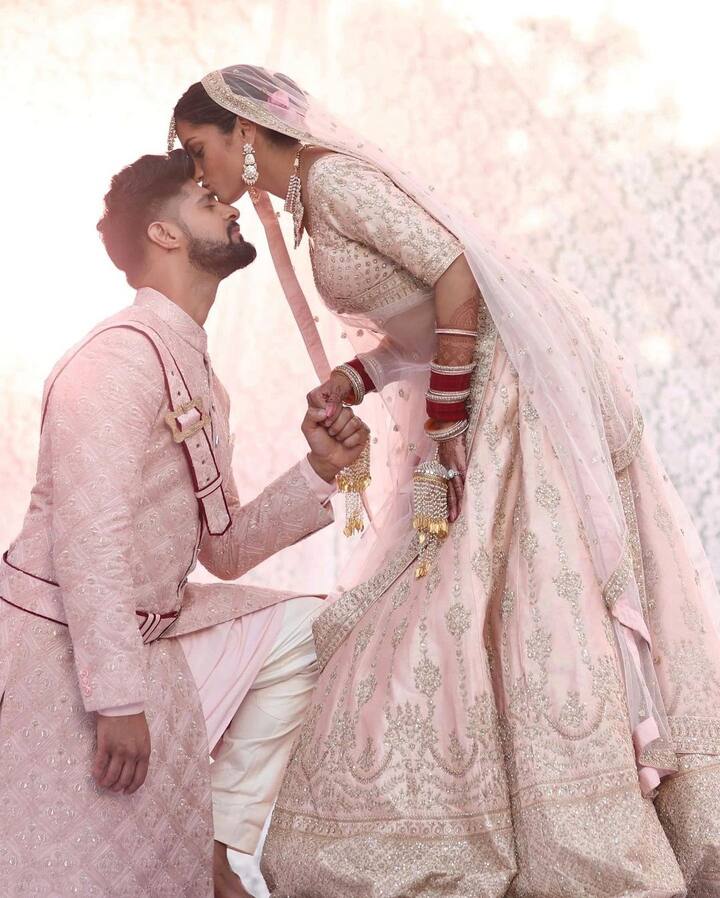 Rati Agnihotri son and actor Tanuj Virwani shared his first pictures of ...