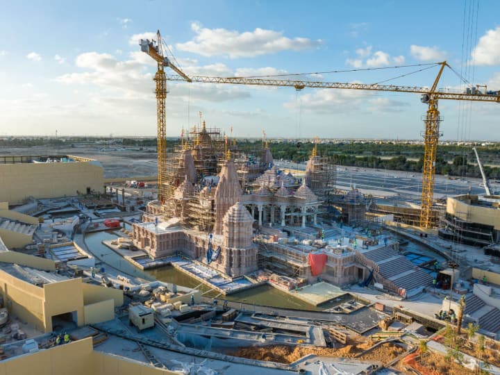 UAE Abu Dhabi biggest Hindu temple BAPS Construction photo gallery ...