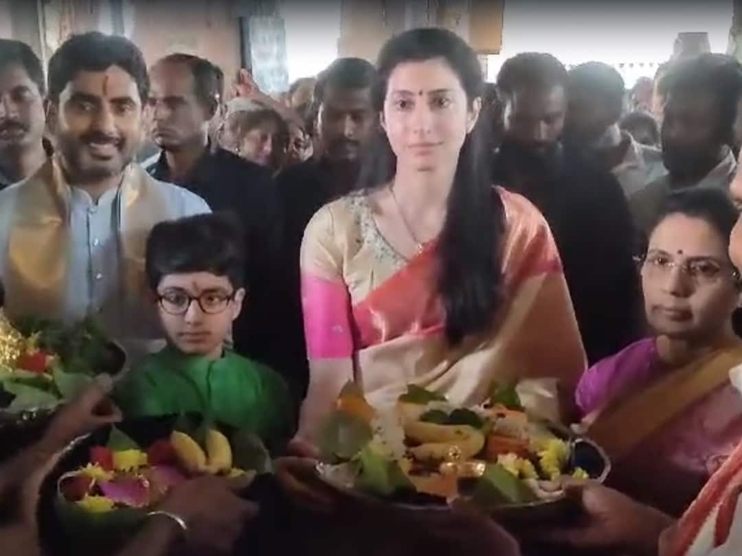 TDP News Nara Lokesh visited famous temples in Mangalagiri along with his family | Nara Lokesh ...