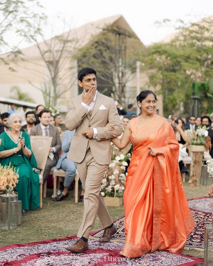 Ira Khan Nupur Shikhare Wedding Photos Aamir Khan Dancing With Ira Khan ...