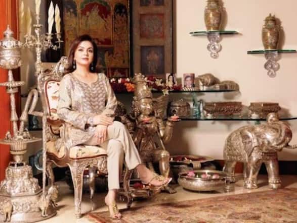 Mukesh Ambani house Antilia Pooja Room Temple God idols Photos Nita ...