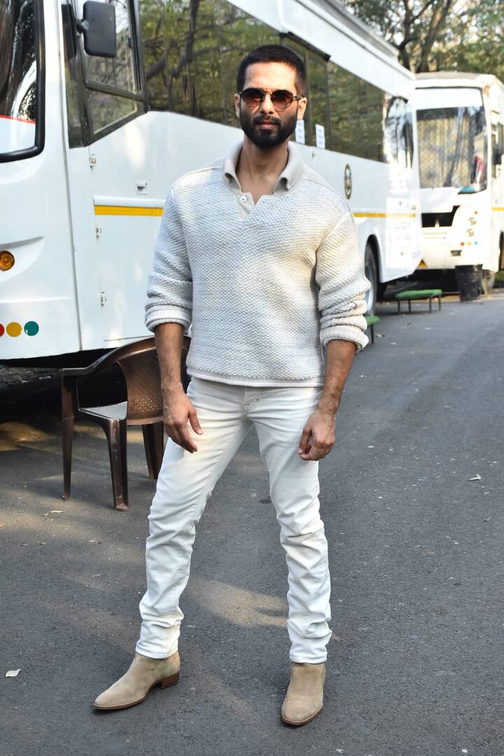 Shahid Kapoor And Kriti Sanon On The Set Of Bigg Boss 17 To Promote Teri Baaton Mein Aisa Uljha Jiya