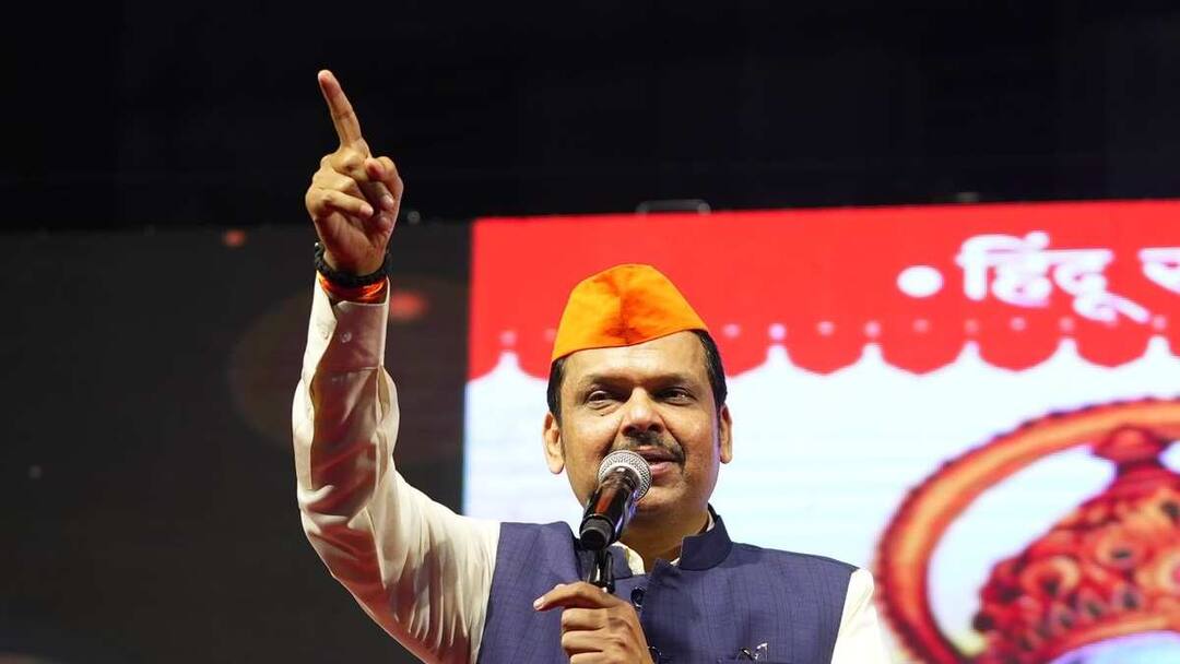 devendra fadnavis reply on sanjay raut criticizes over ayodhya karseva photo nagpur station ...