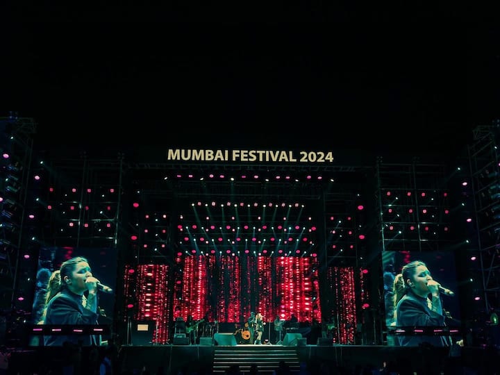 Parineeti Chopra Shares Glimpse Of Her First Live Singing Concert At ...
