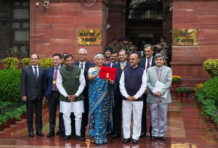 Nirmala sitharam bugdet in 2024 important ten point to note buiness ...