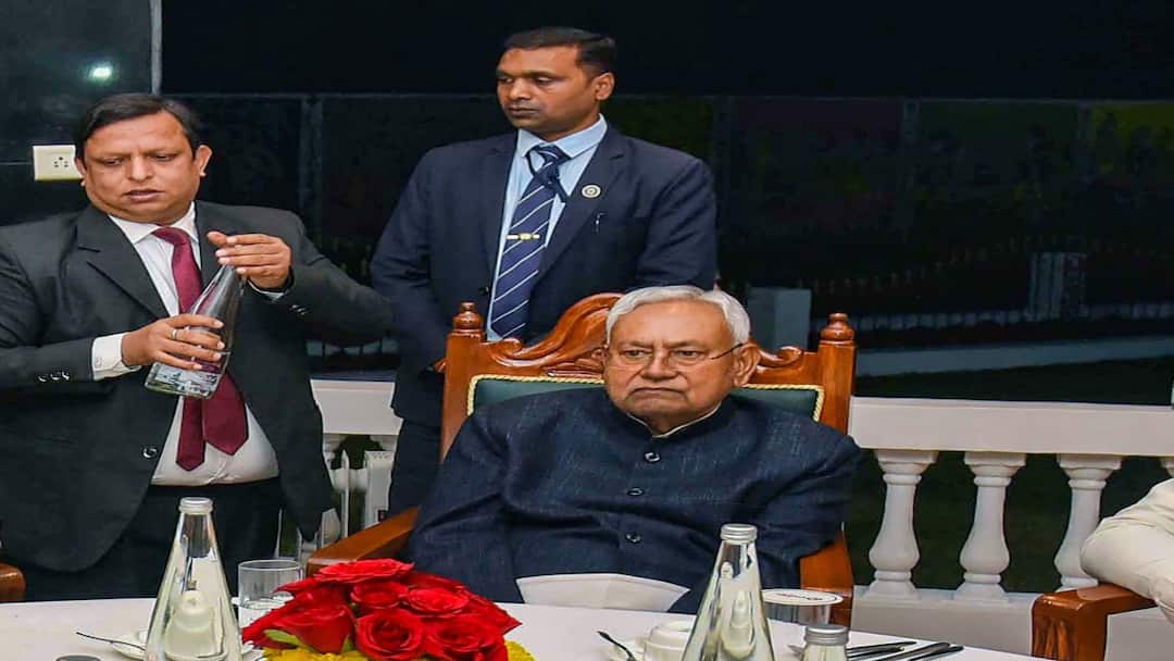 Nitish government dissolved all commissions After the formation of NDA ...