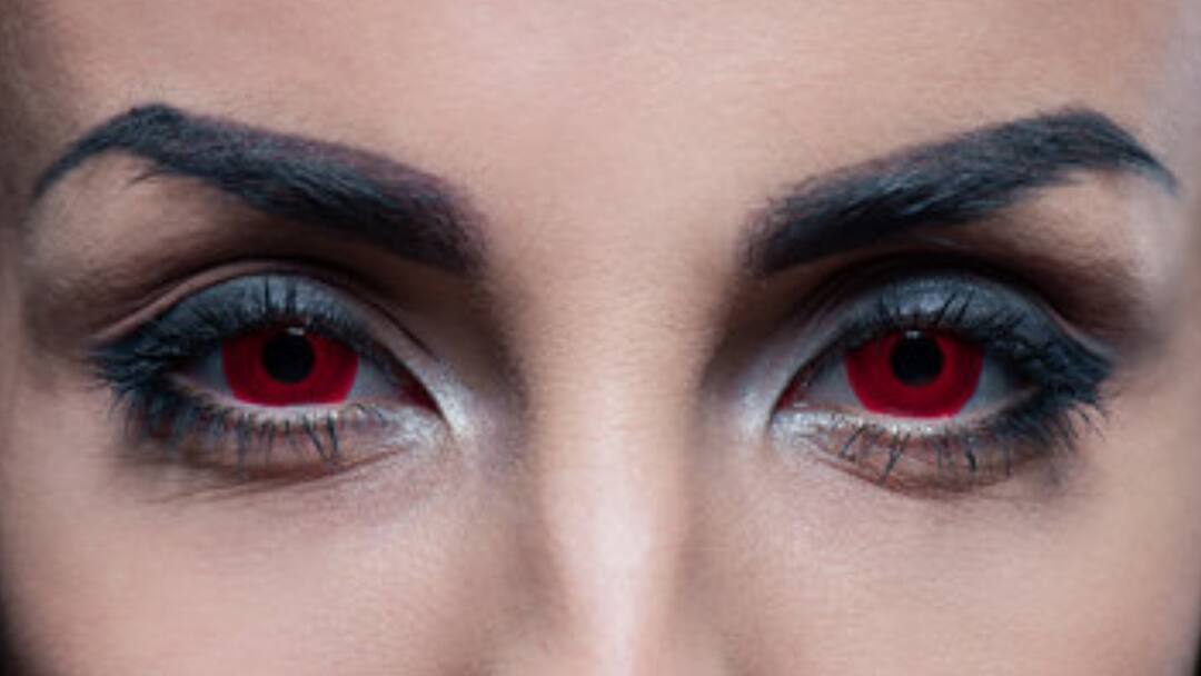 Why do eyes appear red in photographs taken at night know the reason ...