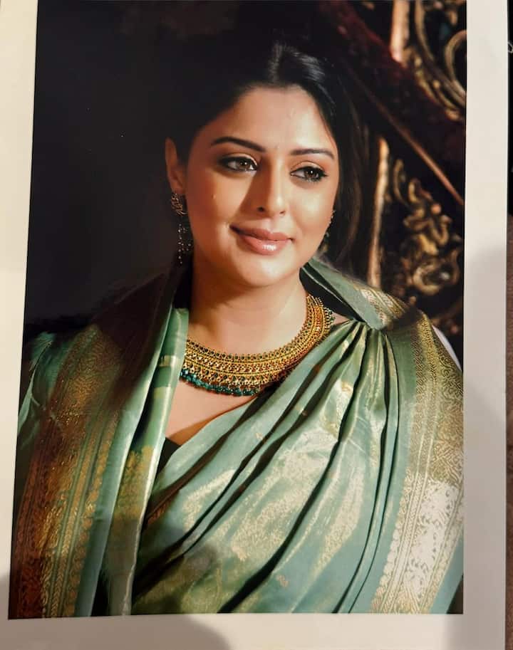 90s actress Nagma is difficult to recognize in her latest pic viral on ...