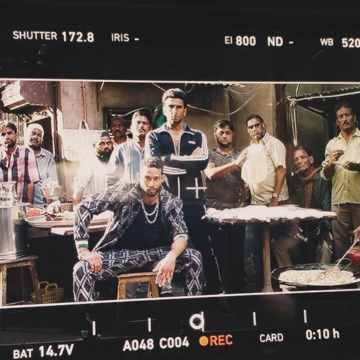 Ranveer Singh, Siddhant Chaturvedi Celebrate 5 Years of Gully Boy; See ...