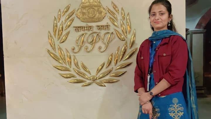 Ias Divya Tanwar Cracked Upsc 2 Times Without Coaching Success Story