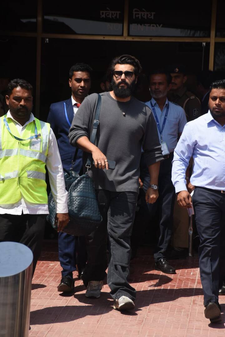 Anant Ambani Radhika Merchant pre Wedding Bollywood singer Rihanna ...