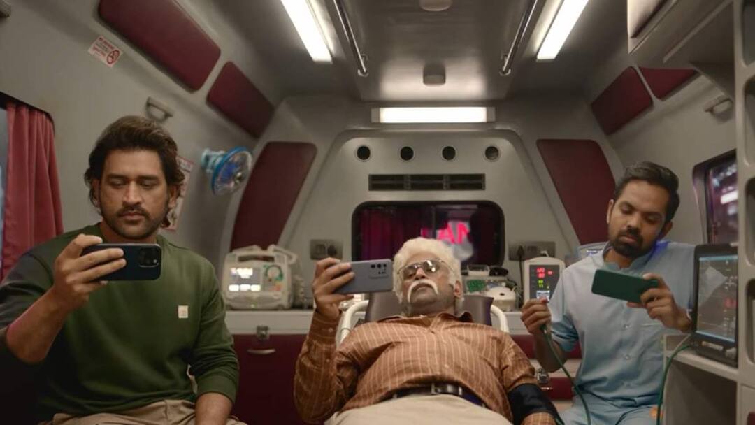 IPL 2024 MS Dhoni new role double role share video Chennai Super Kings ...