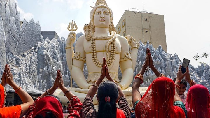 Maha Shivaratri 2024 celebrated country wide see all glimpses in PICS ...