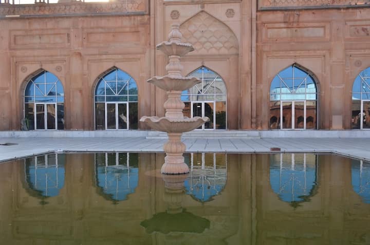 Bharatpur jama masjid was built by balwant singh mosque is example of ...