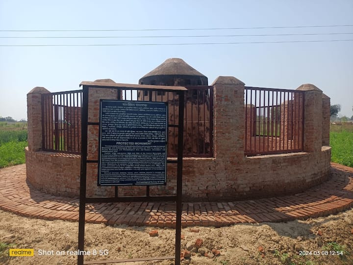 Kos Minar built by sher shah suri in north india to measure distance ...