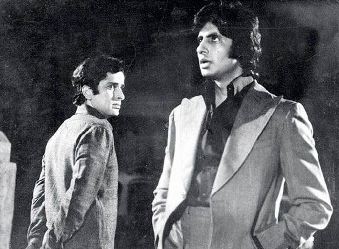 Shashi Kapoor Birth Anniversary debut Movie life journey wife son family unknown facts | कई ...