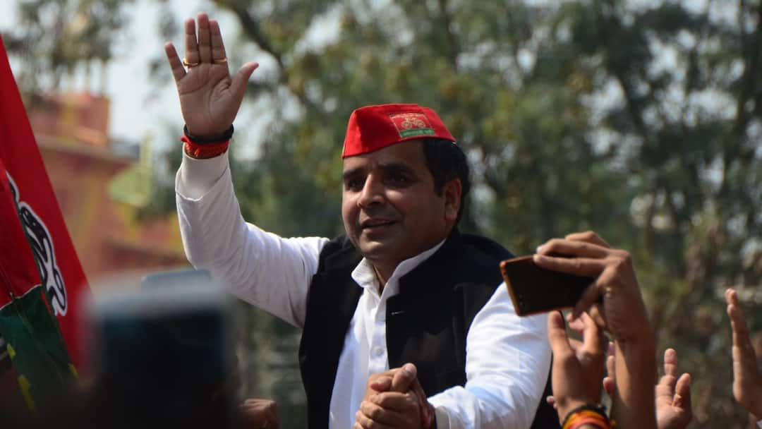 Lok Sabha Election 2024 Akhilesh Yadav brother Dharmendra becomes emotional after Samajwadi ...