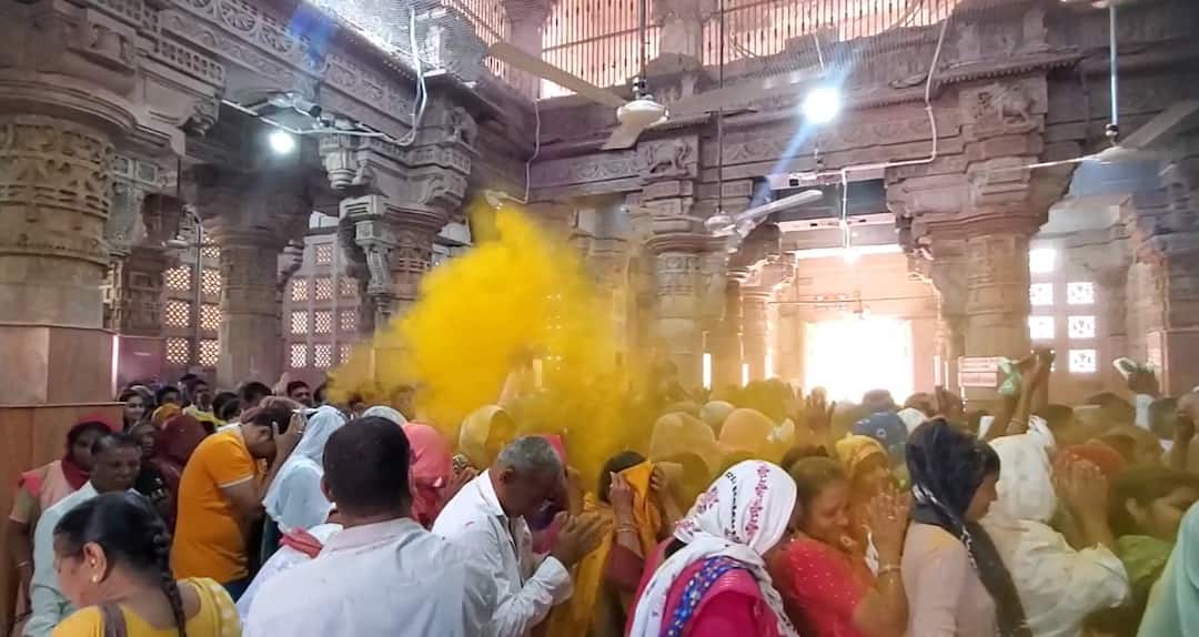 Holi 2024 News: Yatradham Shamlaji Mandir Holi Mahotsav celebration ...
