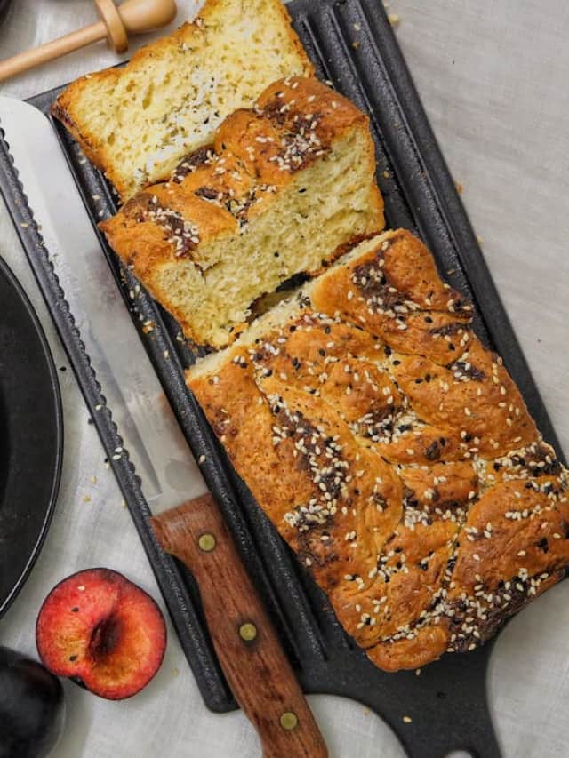 ब्रेड को डबल रोटी क्यों बोलते हैं?