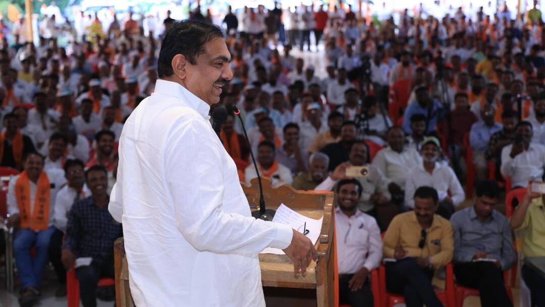 Jayant Patil meet MLA Prakash Awade and Rajendra Patil Yadravkar during ...