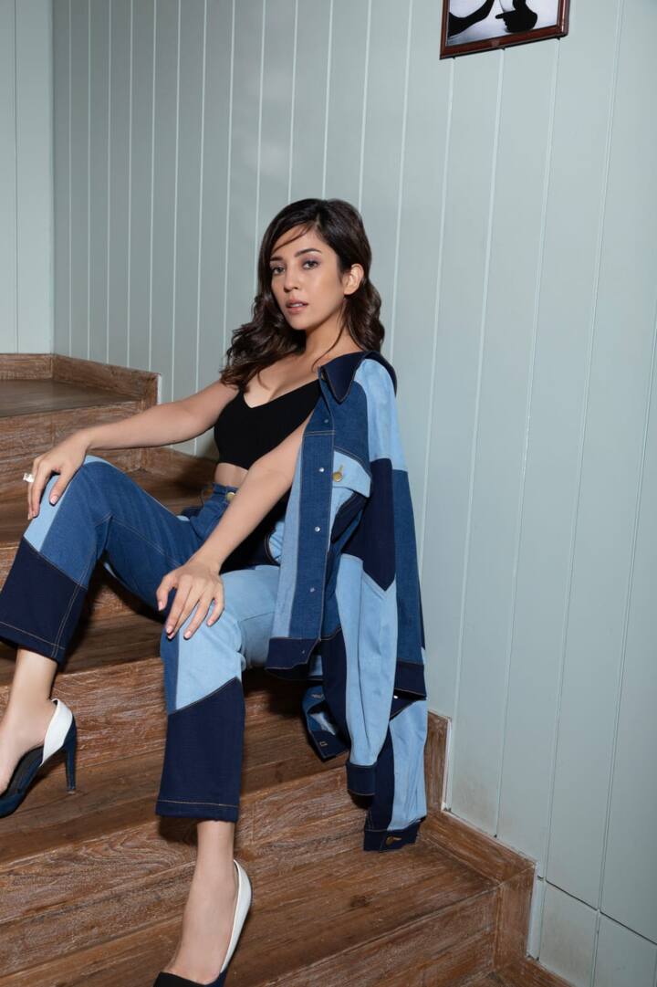 Barkha Singh Rising & Shining In Bollywood With Diverse Roles