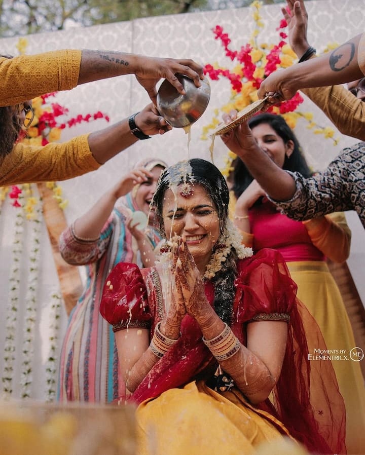 Aparna Das And Manjummel Boys Actor Deepak Parambol Get Married. See ...