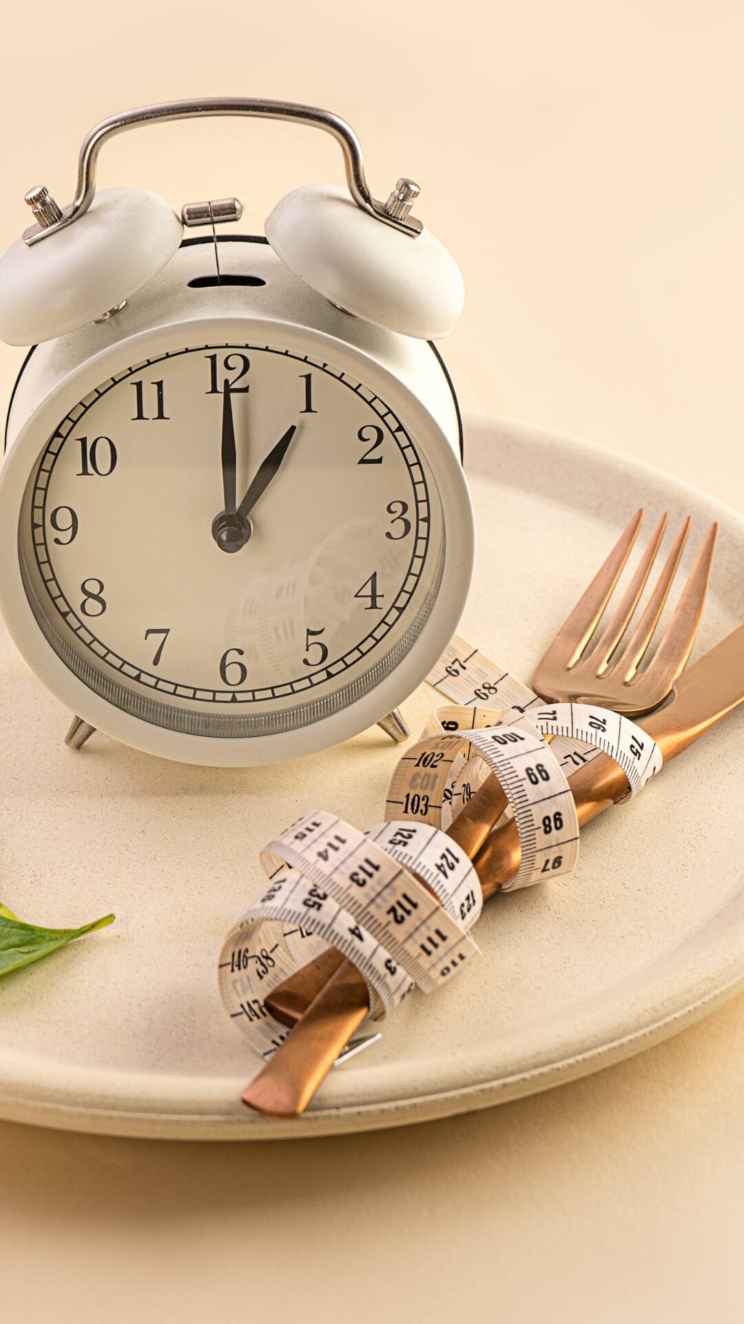 Ideal Time For Dinner And It's Health Benefits