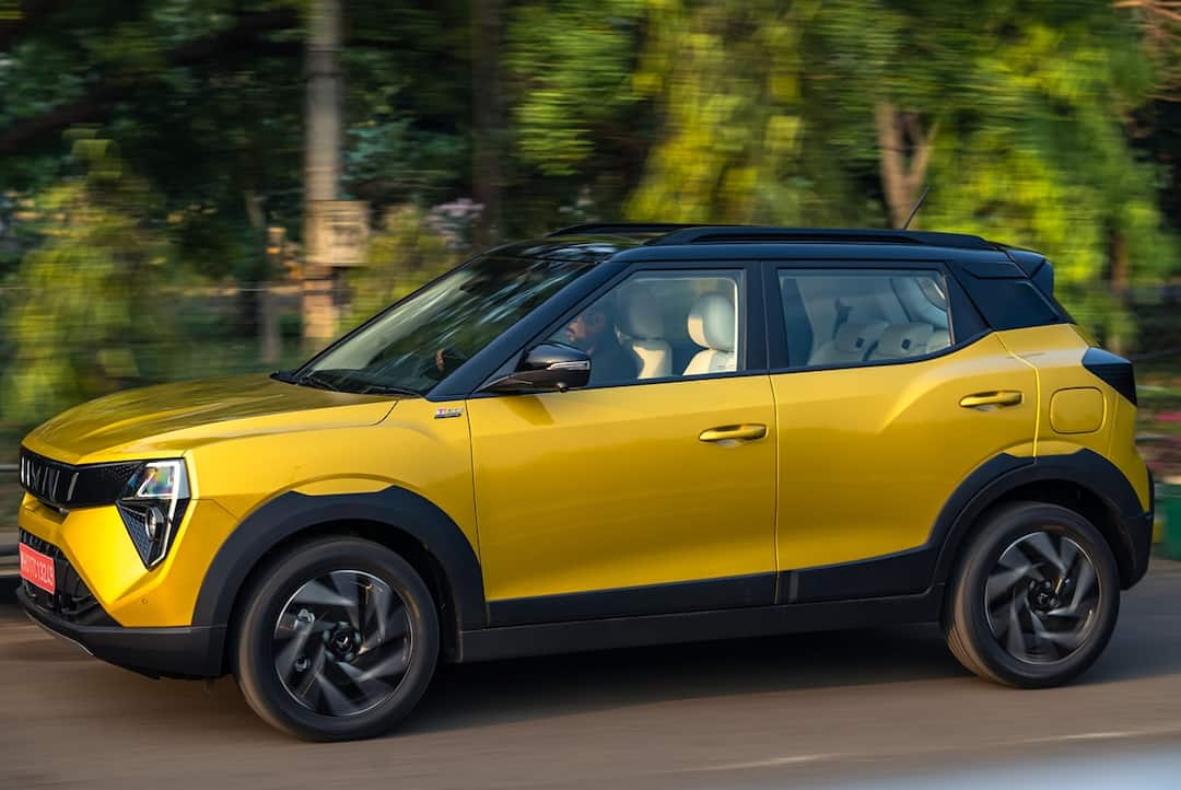 Mahindra XUV 3XO vs XUV300 Know What Are The Changes | XUV 3XO vs XUV300: మహీంద్రా ఎక్స్‌యూవీ ...